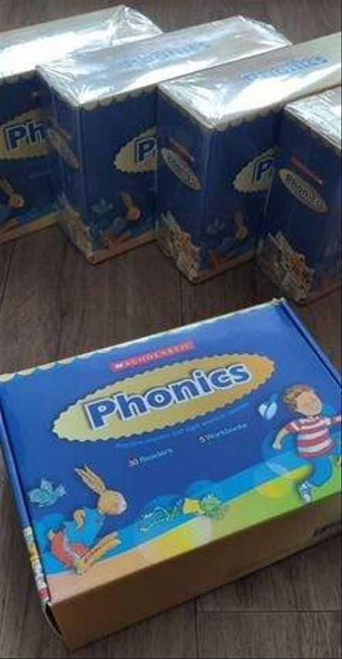 Scholastic. Phonics. 30 readers+5workbooks