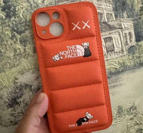 Чехол дутый пуховик North Face iPhone 14