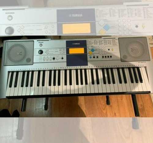 Yamaha PSR-E323