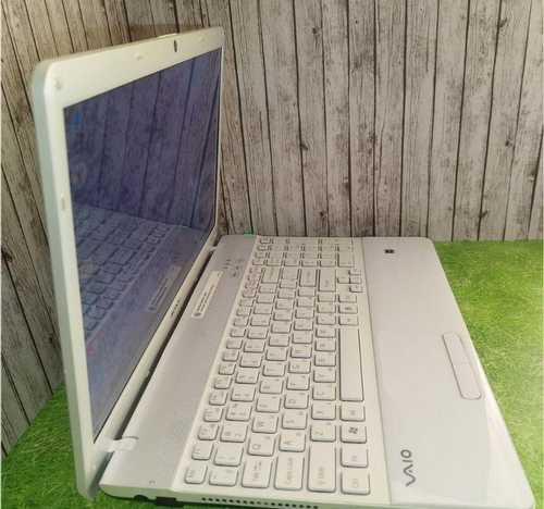 Отличный ноутбук Sony Vaio