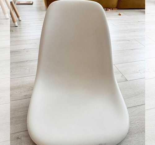 Сидение от стула eames
