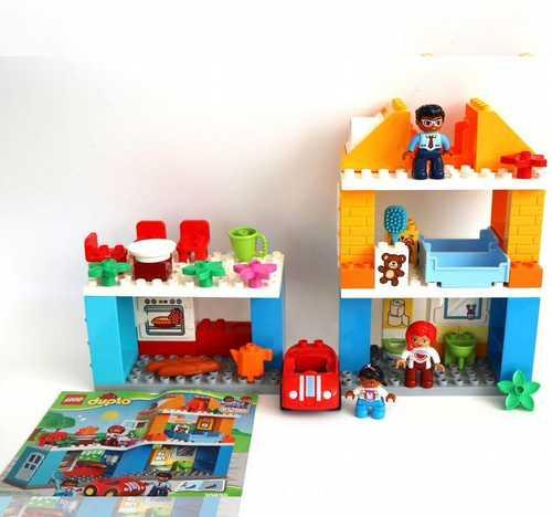 Конструктор Lego Duplo семейный дом 10835