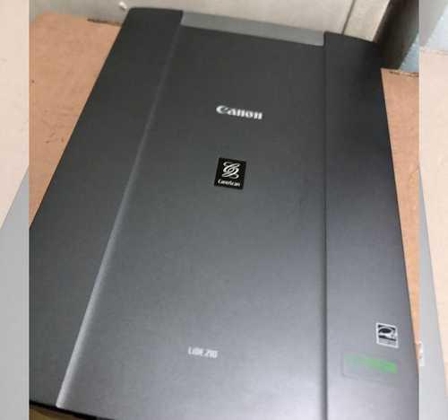 Сканер Canon Lide 210