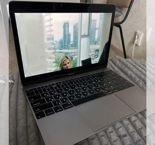 Apple macbook 12 retina 2017