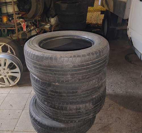 Maxxis Bravo HP-M3 225/65 R17