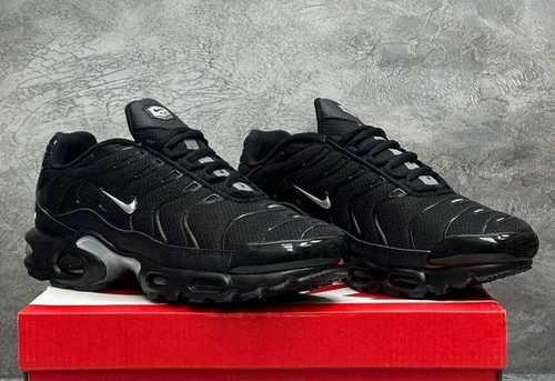 Кроссовки Nike Air Max Tn Plus черные
