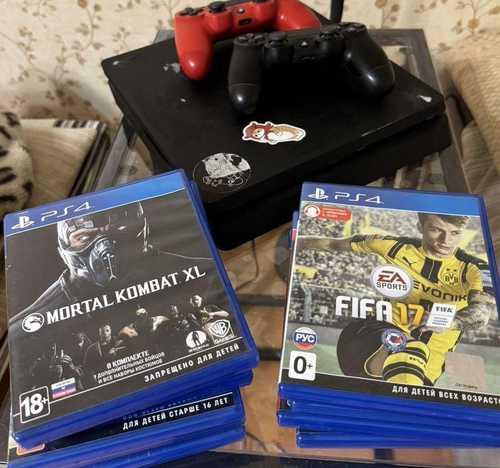 Sony PlayStation 4, 1000 гб, 2 геймпада