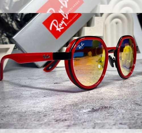 Очки Ray Ban Ferrari красный градиент