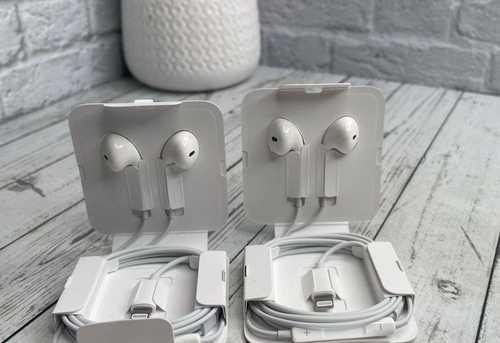 Новые наушники Apple EarPods с разъёмом Lightning