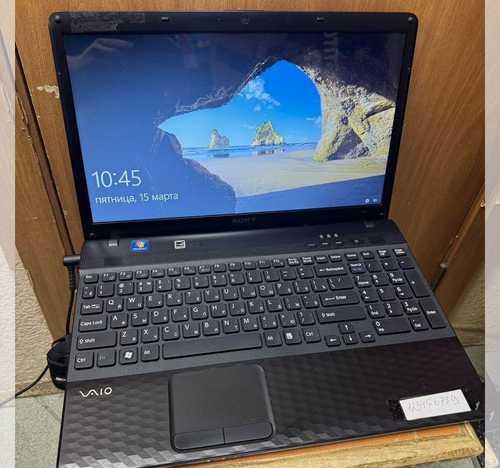 Ноутбук Sony Vaio pcg-71c12v