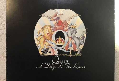 Queen - A Day AT The Races, 1976, UK, LP