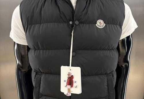 Жилетка Moncler новая