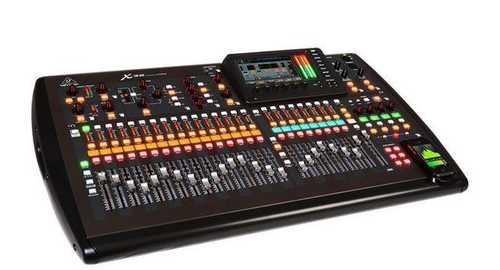 Behringer X32