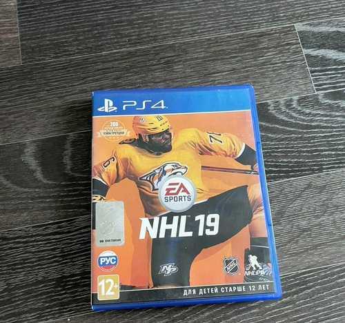 Диск на PS4 (NHL19)