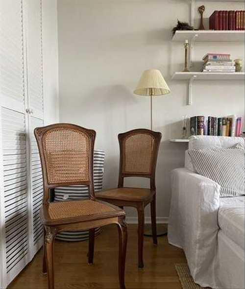 Винтажные стулья в стиле модерн