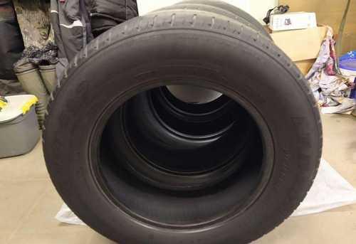 Triangle TR928 215/65 R16