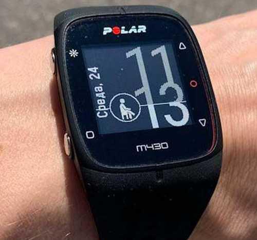 Часы polar m430