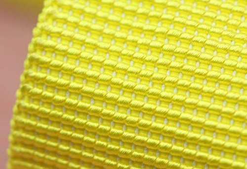 Декоративная тканая резинка жёлтого цвета шир. 5,5