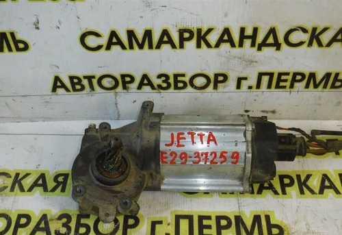 Серводвигатель рулевой рейки Volkswagen Jetta VI