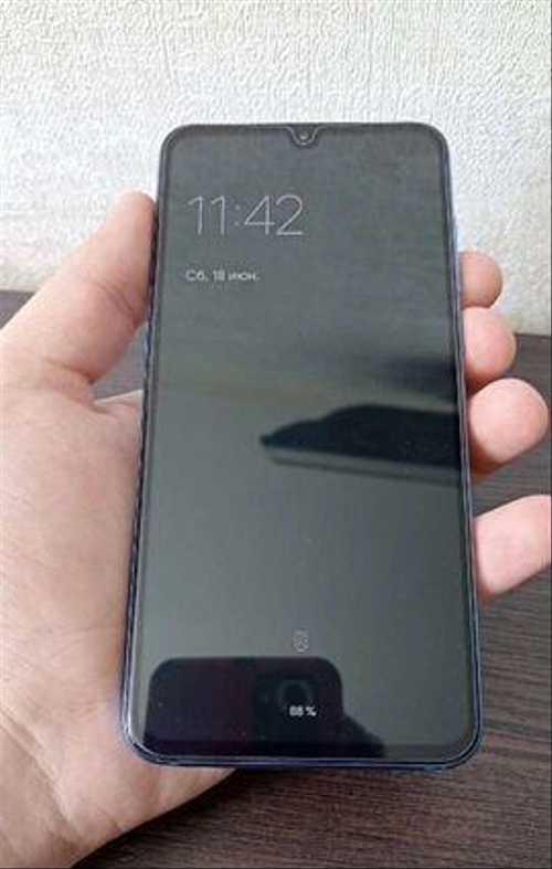 Телефон Xiaomi mi 9