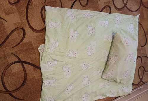 Детское одеяло и подушка в кроватку