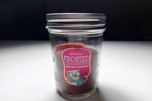Свеча Bath and Body Works Frosted Cranberry