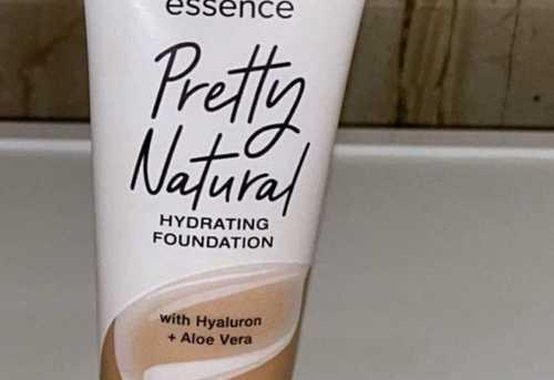 Тон Essence pretty natural,Clinique even better