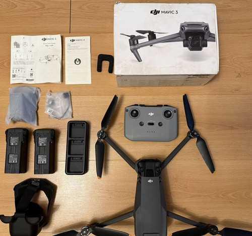 Квадрокоптер DJI Mavic 3