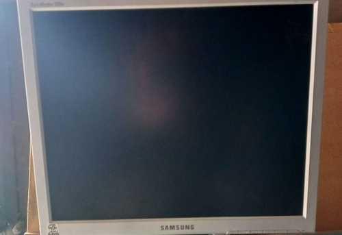 Монитор Samsung 19