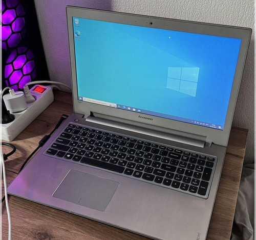 Ноутбук Lenovo ideapad z500