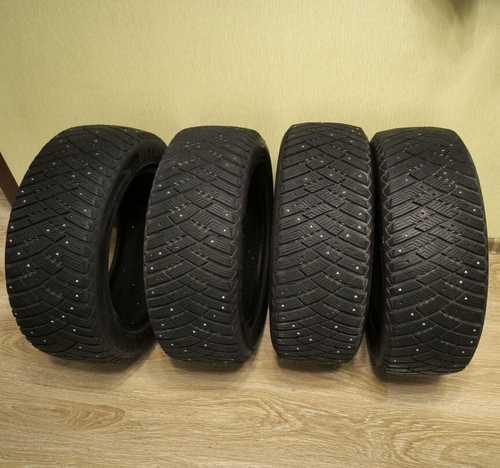 Goodyear Ultragrip Ice Arctic 205/55 R16 94T