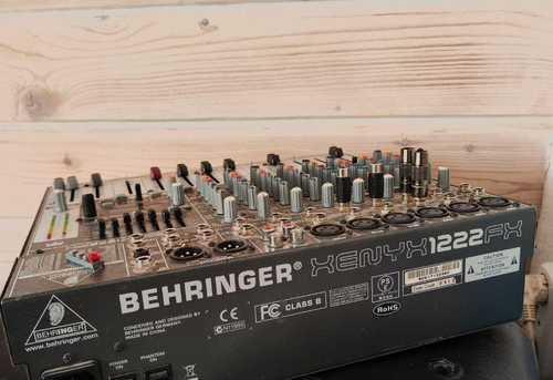 Микшерный пульт Behringer X1222USB