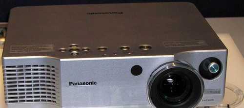 Проектор Panasonic PT-AE900