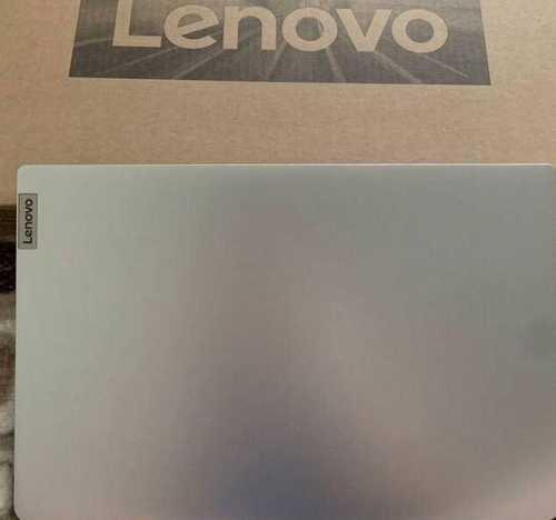 Ноутбук lenovo