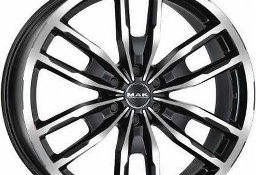 Mak Peak 8.5x18 6x139.7 ET 24 Dia 106.1 (black mir