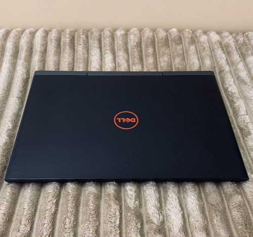 Ноутбук dell inspiron 7566