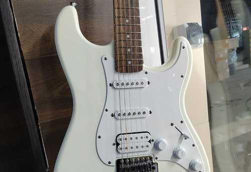 Электрогитара Fender Squier Stratocaster HSS