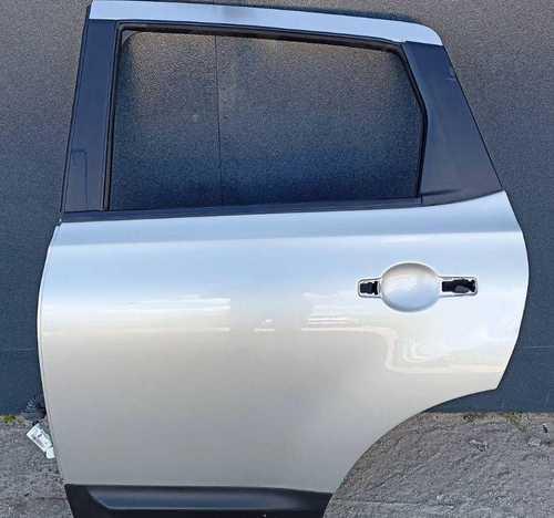 Дверь задняя левая Nissan Qashqai J10 1.6 2012