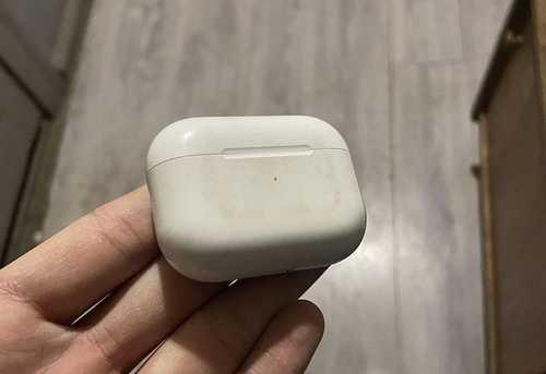 Наушники Air Pods pro, один наушник