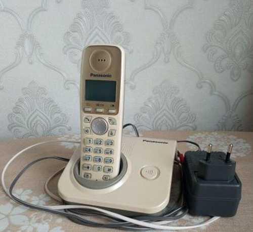Стационарный телефон Panasonic KX-TG7205RU