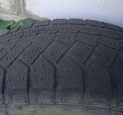 Gislaved NordFrost 100 SUV 225/65 R17 102