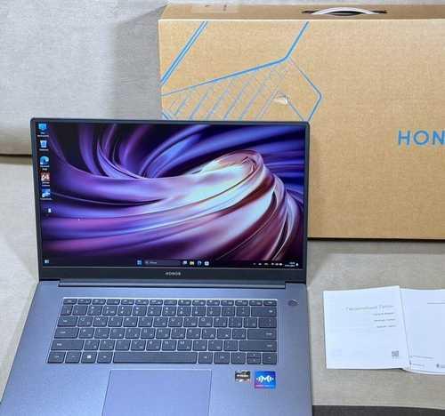 Новый Honor MagicBook 15 R7-5700U 16/512GB (RU)