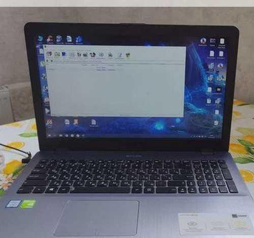 Asus ViviBook