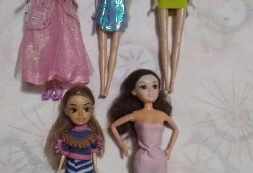Куклы Барби и другие игрушки