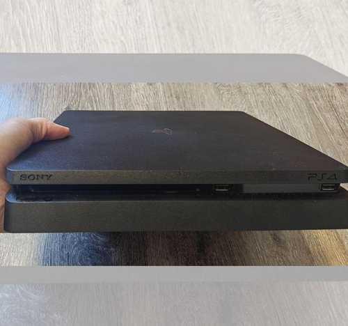 Sony playstation ps4 slim