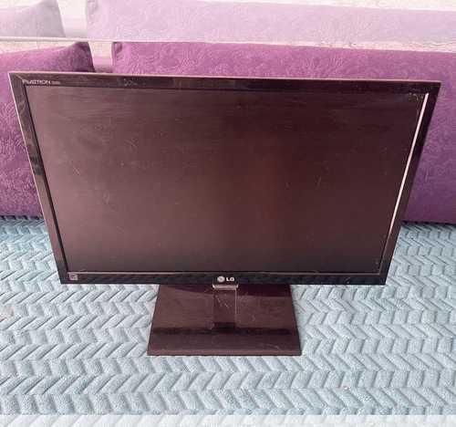 Монитор LG flatron E2260T-PN