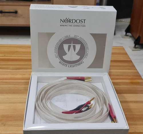 Nordost White Lightning Leif series 2по2 м Banana