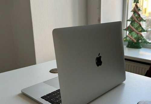 Apple MacBook Pro 13 2017 i5, 8gb, 128gb