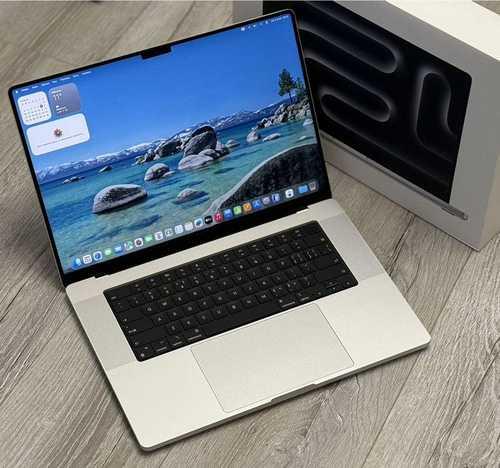 Витринный macbook pro 16 m3 pro 18 512 5 циклов