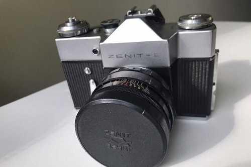 Плёночный фотоаппарат zenit-B + 3 объектива